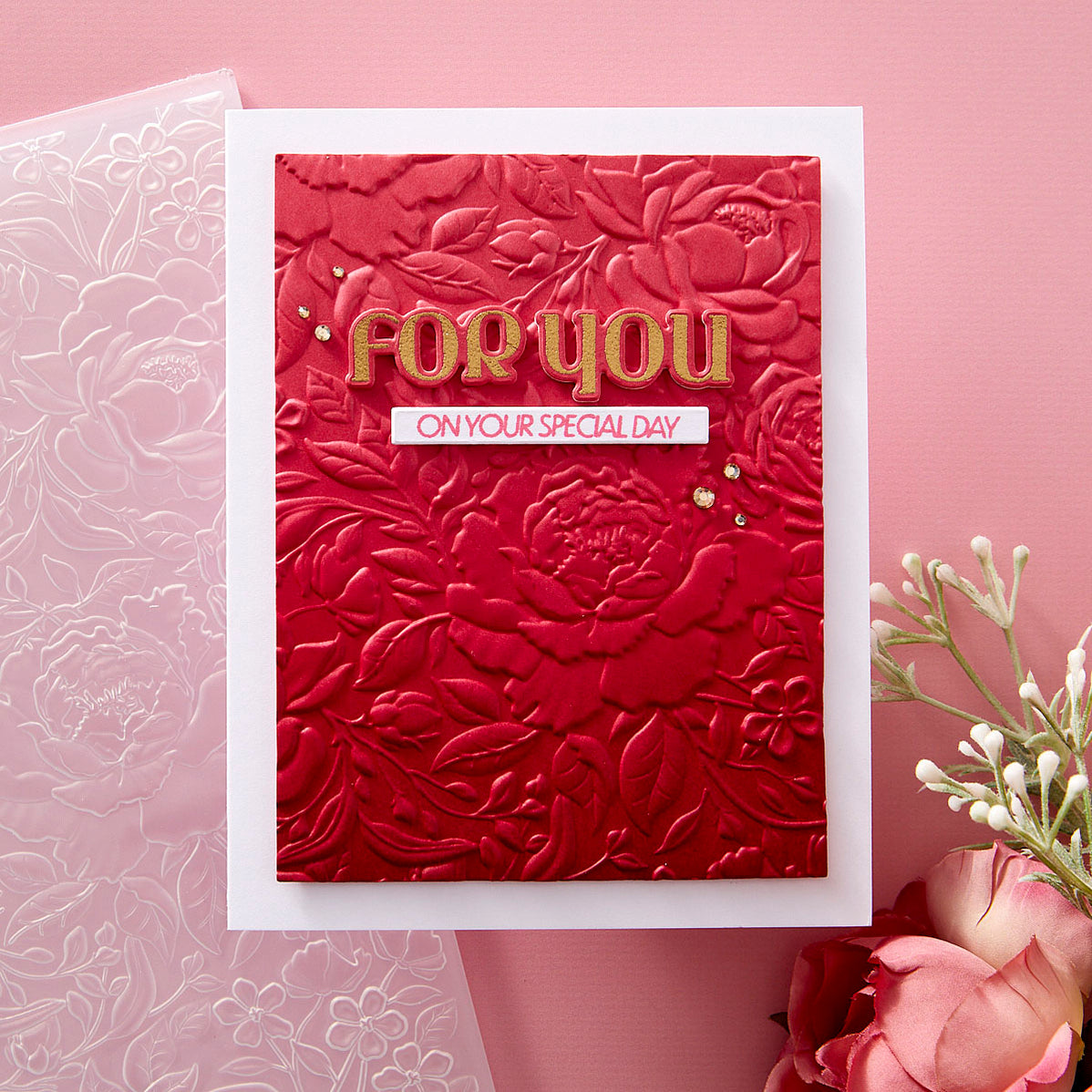 3D Embossing Folder of the Month Membership – Spellbinders UK