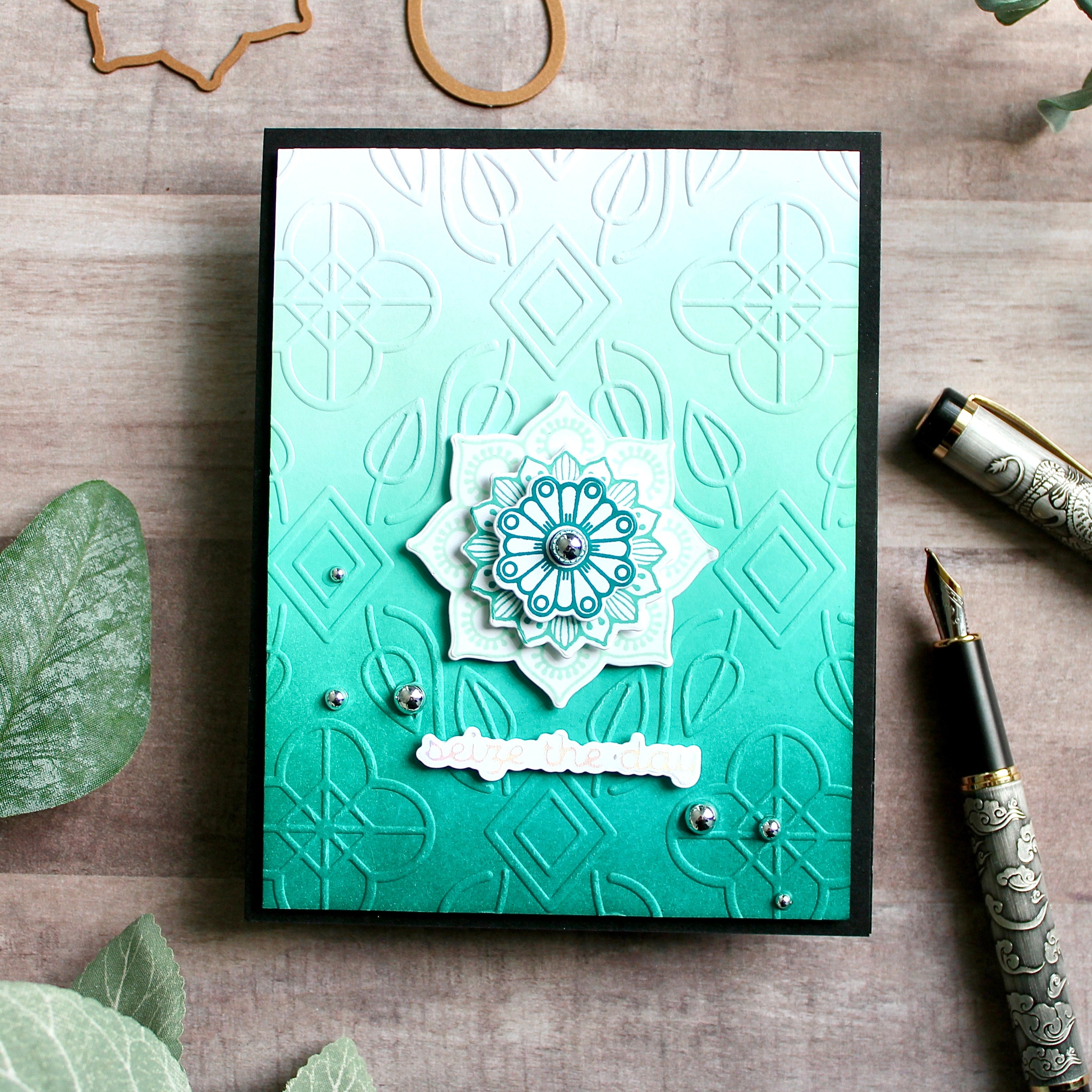 Botanical Diamond | Embossing Folder of the Month – Spellbinders UK